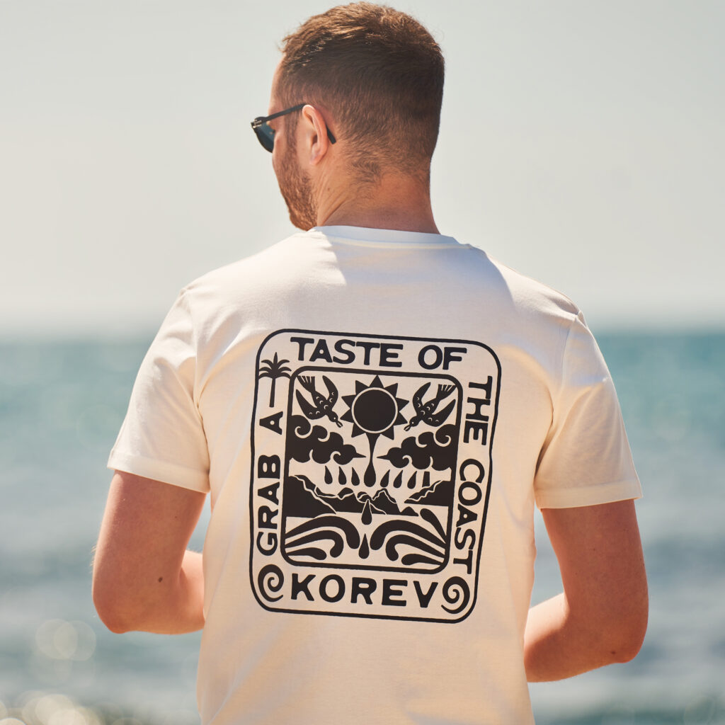 'Open Horizons' korev t-shirt in white